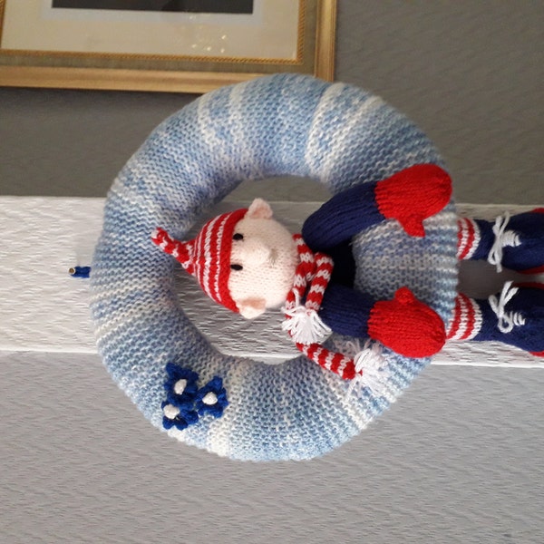 Seasonal Character Wreaths Pdf Knitting Pattern Download - Knitted Flat ...