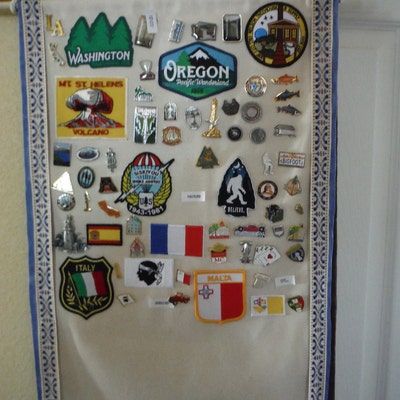 Covered Bridge Lapel Pin CC109 Timber Truss Bridge Enclosed - Etsy