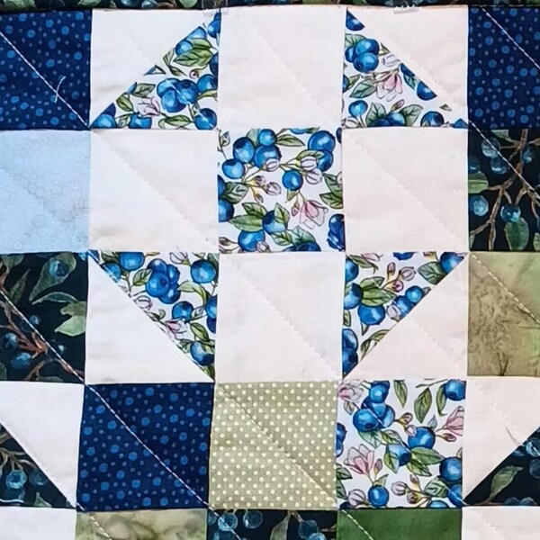 Fourteen on Point Quilt Pattern, Uses Fat Quarters, Easy Piecing, Throw ...