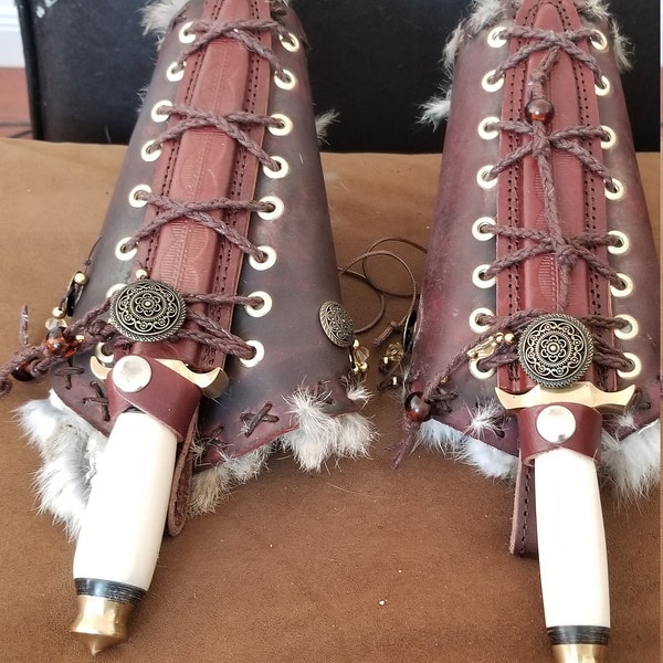 Dagger Bracer Pair (tri-button Set) - Etsy