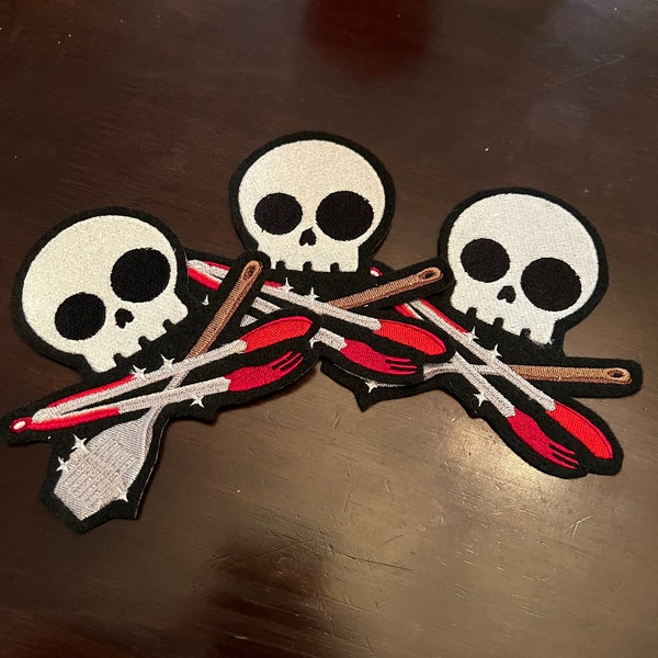 BBQ Grill Chef Skull Crossbones Iron on Embroidery Patch Mtcoffinz ...