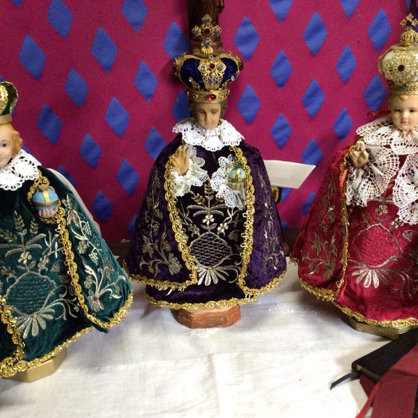 Infant of Prague Vestment (statue Not Included) - Etsy