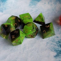 ELDRITCH POISON Dice Handmade Resin 7 Dice Set With Box for Call of ...