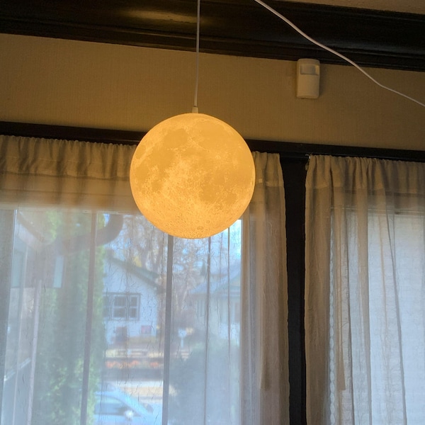 Hanging Moon Lamp With Multiple Colors | 10-inch Diameter | Plug-in ...