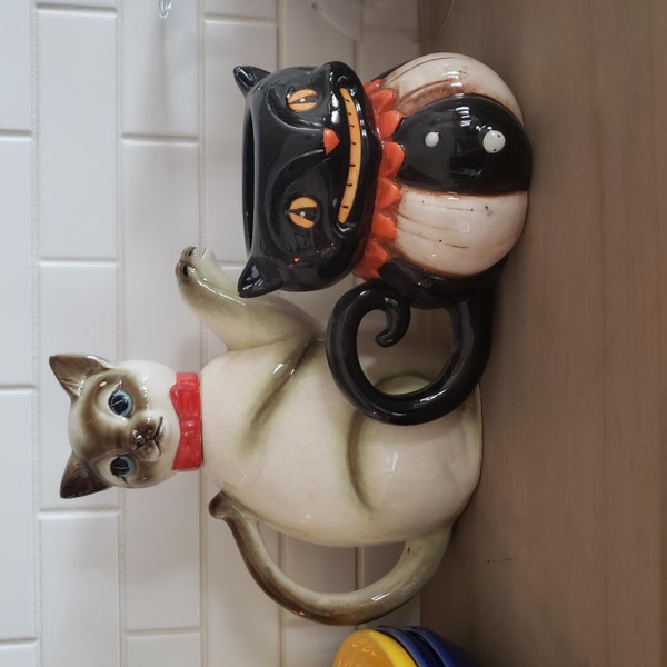 Hand Painted Fenton Glass Daffodil Duck Figurine Signed by Artist T ...