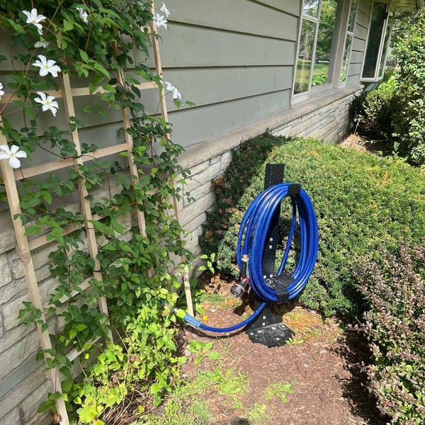 Garden Hose Reel Holder Stand Storage W/ Ground Stakes -upto 125-ft ...