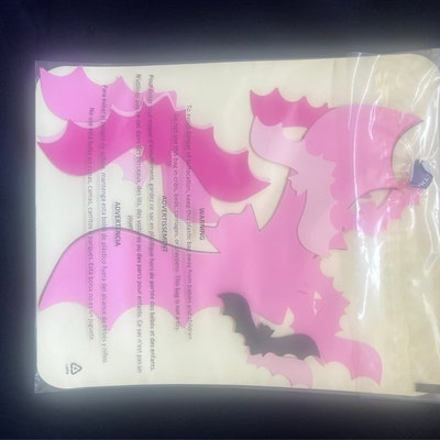 Black and Purple 3D Bats for the Wall, Halloween Wall Decorations ...