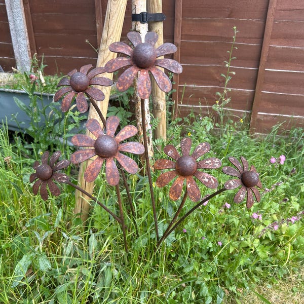 Rusty Metal Poppy Flower Sculpture / Garden Art Decoration / Outdoor ...