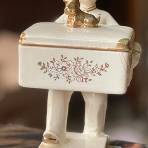 Vintage Hand Painted Dancing Traditional Costume Dutch Couple Figurines ...
