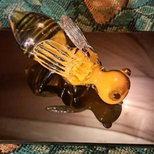 Bee Glass Pipe 5" - Etsy