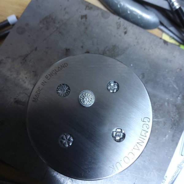 Gemina Anglo-saxon Wheel Shot Plate | Steel Shot Plate Jewelry Making ...