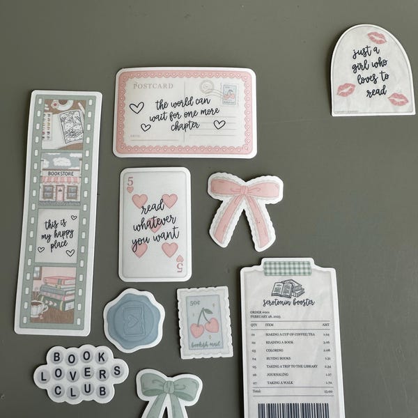 Book Stack Vinyl Sticker | Bibliophile | Kindle Girlie | Waterproof | Kindle Stickers | Book ...