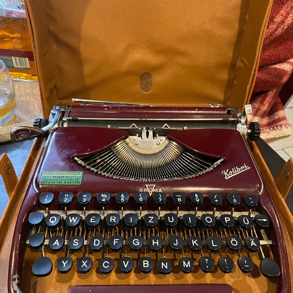 Consul Portable Typewriter 1960s WORKING Typewriter- MINT Green - Etsy