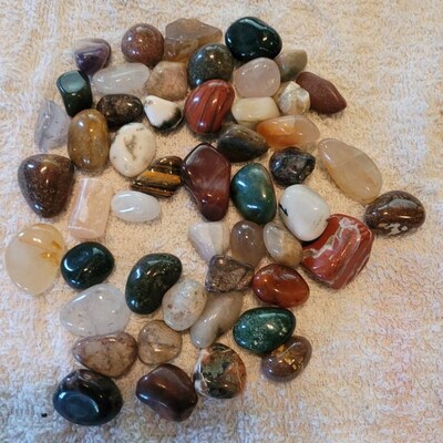 Assorted Mix Tumbled Stones: SMALL, MEDIUM or LARGE Sizes Wholesale ...