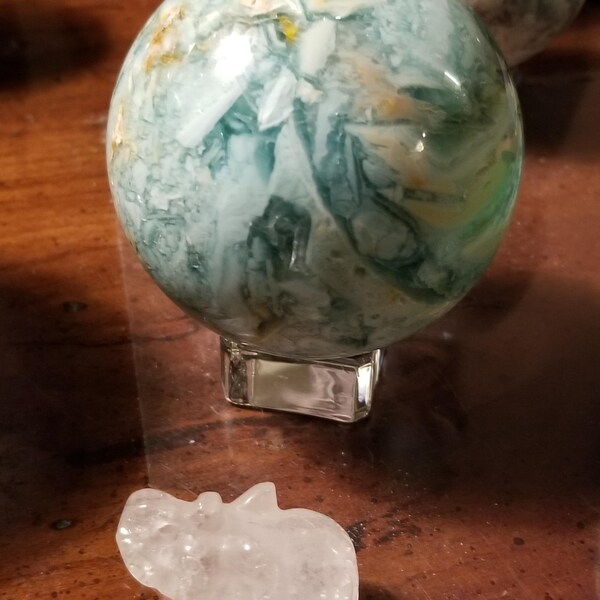 Labrador Dog Shaped Crystal Carvings | Dog Crystals | Crystal Animals ...