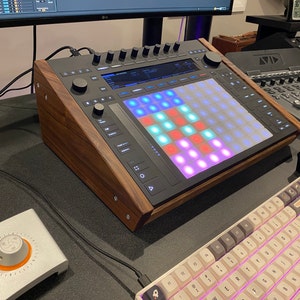 Arturia Keystep and Synth Rack Stand Behringer Pro-800, Model D ...