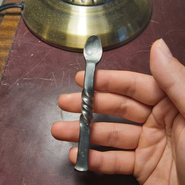 Hand Forged Pipe Tamper With Scoop – Blacksmith Smoker Tool - Etsy