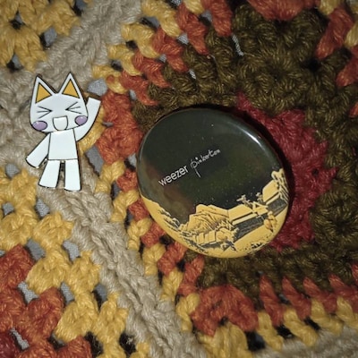 Weezer 1 1/2 Pinback Buttons custom Made - Etsy