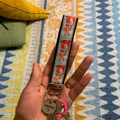 Key Wristlet: Sewing Machines Key Fob Key Chain Singer Sewing - Etsy