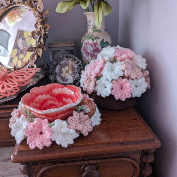 Cute Crochet Roly Poly Pillbug Plushie - Etsy