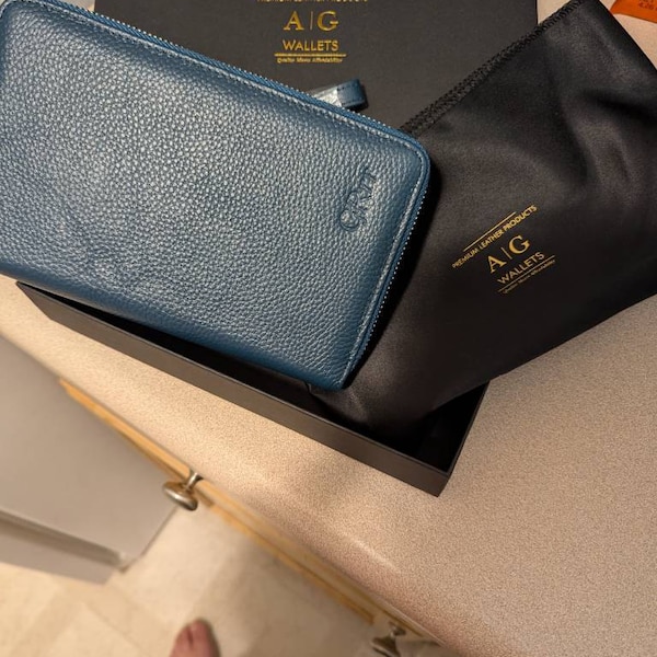 AG Wallets Mens Trifold Wallet With Center ID Flap, RFID Signal ...