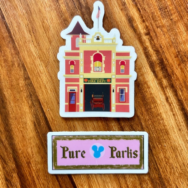 Millennium Falcon Holographic Sticker, Star Wars Galaxy's Edge Water ...