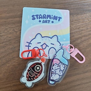 Bug Keeper 3.5 Inch Shaker Acrylic Charm Critter Keeper Keychain Nature ...