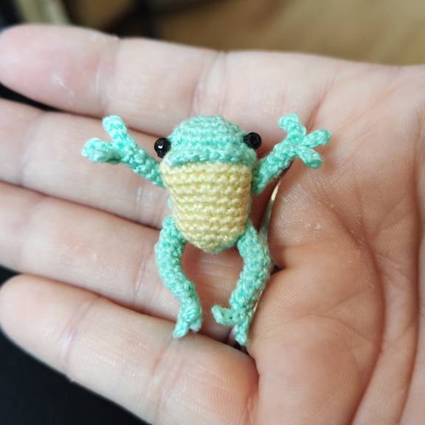 Crochet FROG Pattern Baby Frog Amigurumi: Make Your Own the Cutest ...