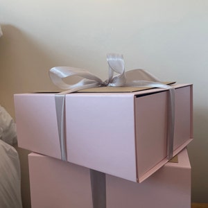 Gold Magnetic Gift Boxes Available in 3 Box Sizes - Etsy UK