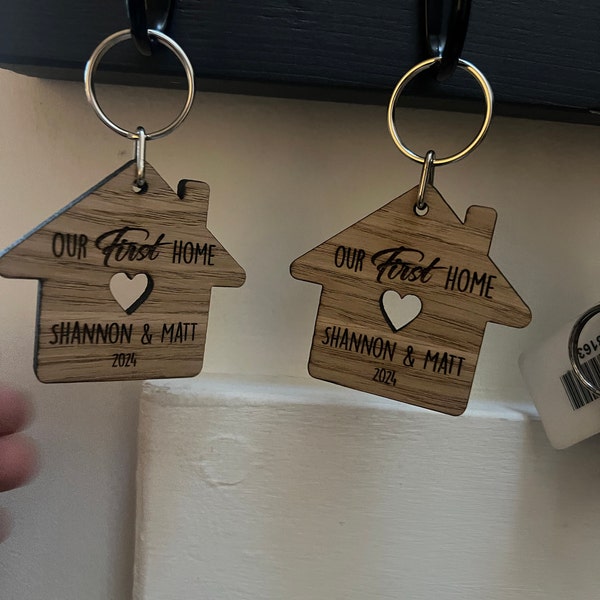 Personalized New Home Oak Keyrings, Couples Housewarming Gift - Etsy