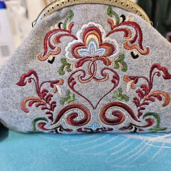 Bunad Machine Embroidery Design - Jelsa Apron Folk Costume From Norway ...