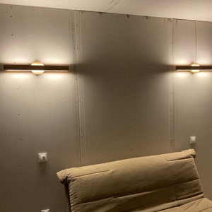 Horizontal Wall Light in Natural Wood and Minimalist Black Decoration ...