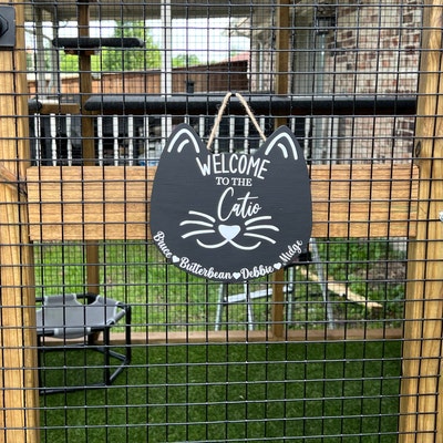 Welcome to the Catio Wood Sign, Cat Head Sign, Cat House Sign, Wood Cat ...