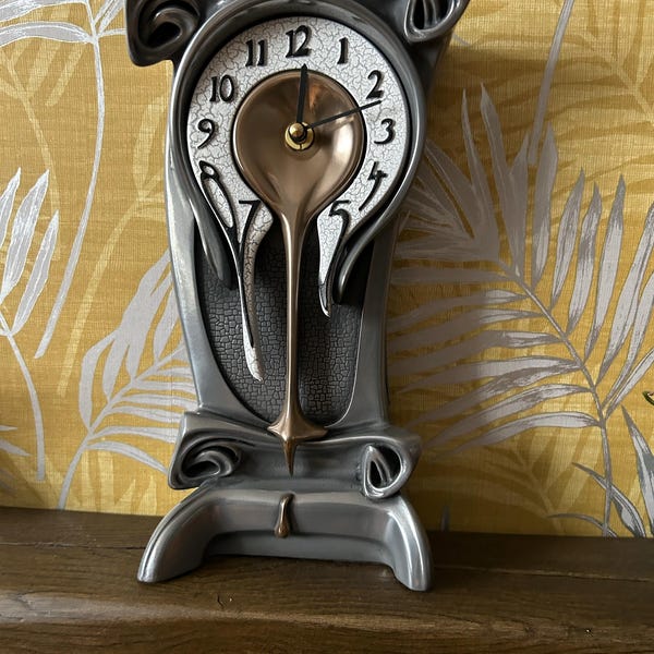 Art Nouveau Melting Mantle Clock - Etsy