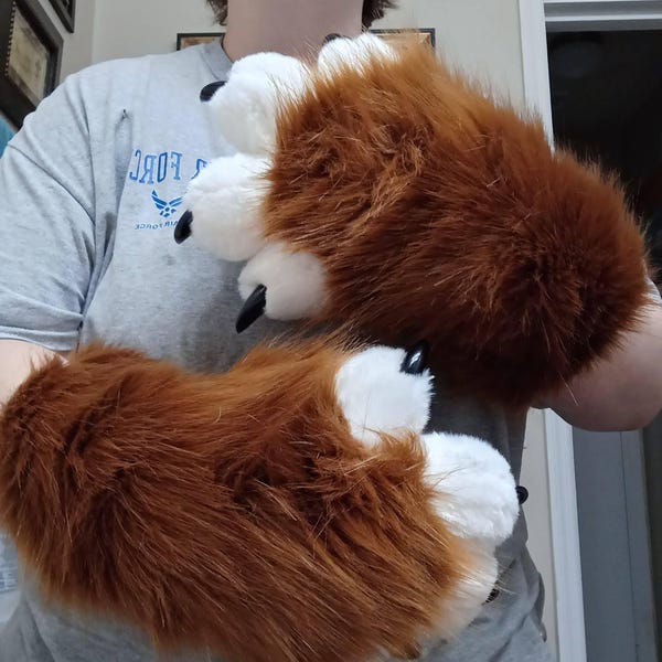 Furry Paws With Star Pattern and Colorful Style | Fluffy Fursuit ...