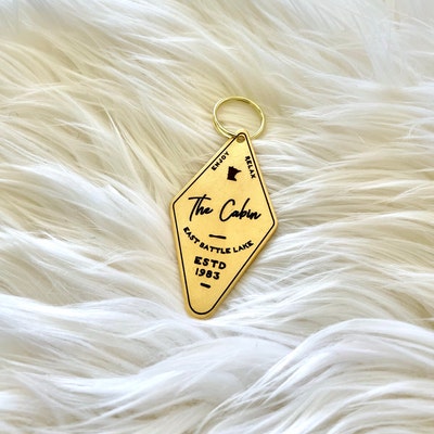 Personalized Vintage Hotel Keychain // Gold Key Ring // Personalised ...