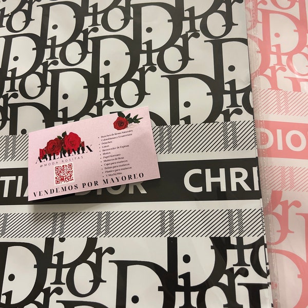 Pink Eternal Roses With Chocolates Wrapped in Pearl Mesh Bouquet/ramo ...