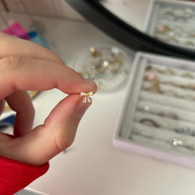 16g Teardrop Medusa Ring Lippy Loop Labret Surgical Steel Lip Ring ...