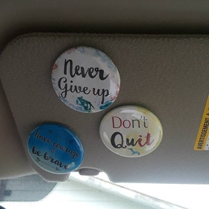 Motivational Quotes Pins 10 Pack, Inspirational Phrases Party Favors 1 ...