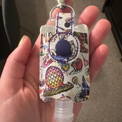 Cartoon White Kitty Inhaler Case Keychain, HK Inhaler Holder Keychain ...