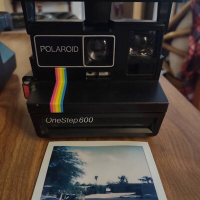 1990's Pentax PC-100 35mm Point and Shoot Camera With Carrying Case ...
