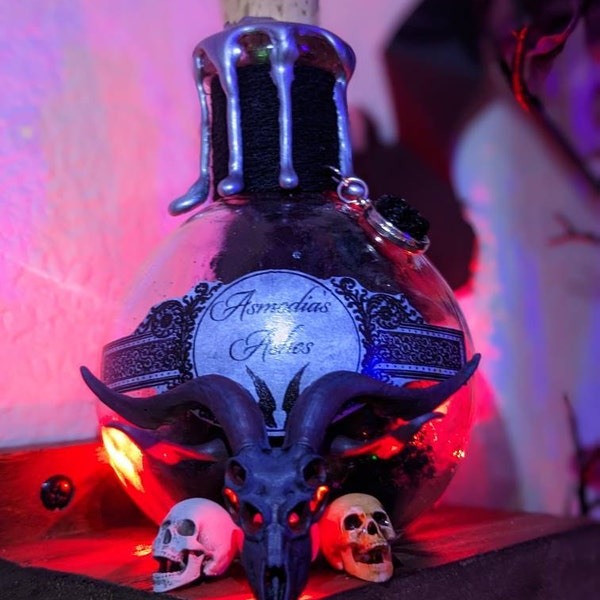 Demon Goat Skull - 1:12 Scale Miniature Cranium Size for Occult Diorama ...