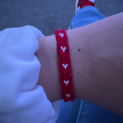 Tiny Heart Friendship Bracelet - Etsy