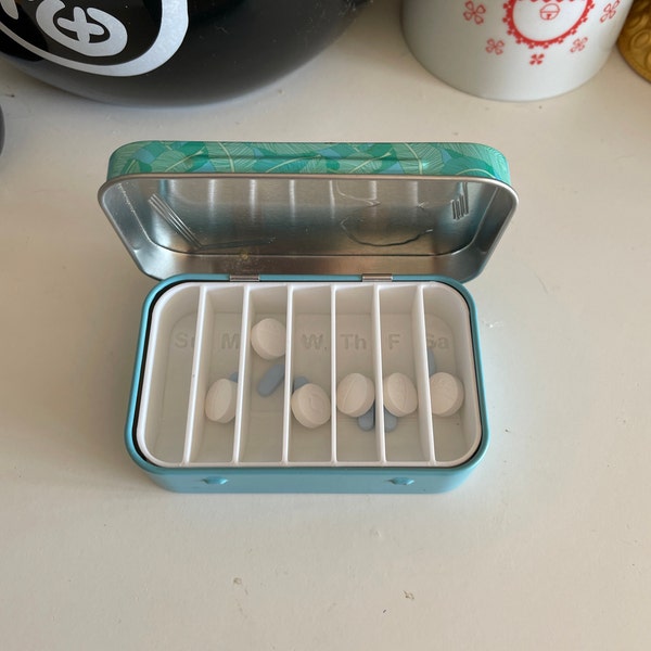 Altoid Tin Weekly Pill Container - Etsy