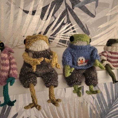 SPECIAL OFFER Knitting Pattern Wren - Etsy