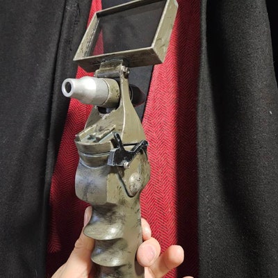 I Robot Will Smith Del Spooner Pistol Gun Blaster Cosplay Prop Replica ...