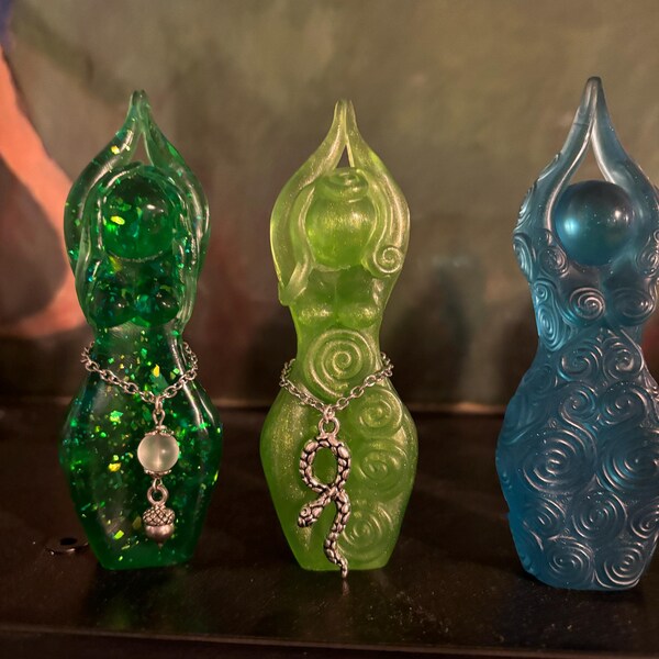 Experimental Color Story Goddess Statue, Semi Transparent Bright Pink ...