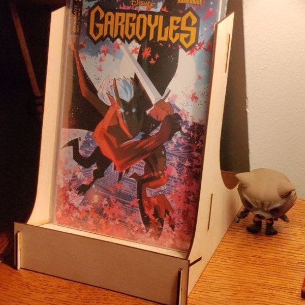 Personalized Comic Book Display Stand, Holds up to 15 Comics - Etsy