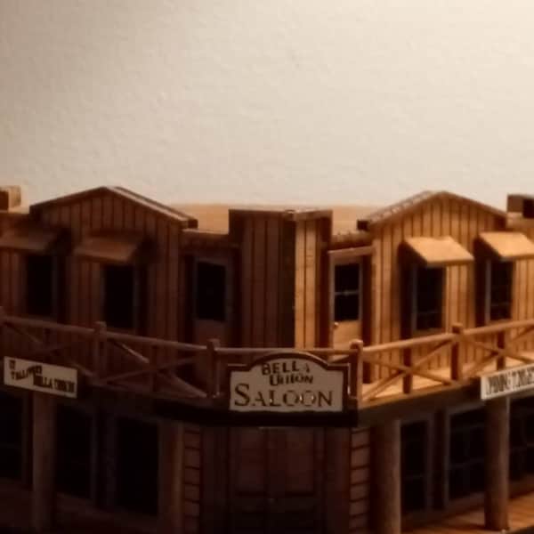 HO Scale Bella Union Saloon Miniature, Deadwood Inspired - Etsy