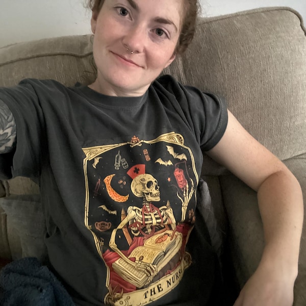 The Reader Tarot Print, Skeleton Reader Tarot Card Wall Art, Book Lover ...